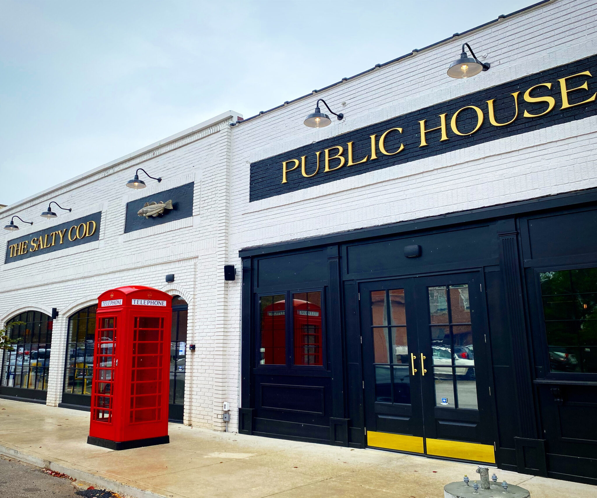 The Salty Cod brings a taste of Britain to north Alabama - Alabama ...